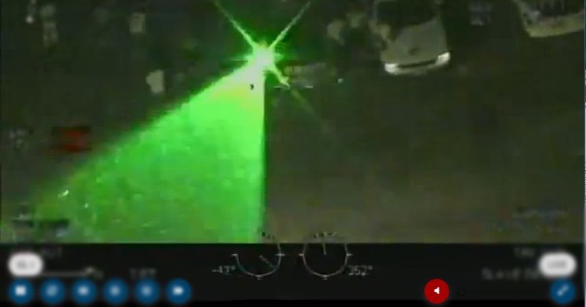 Laser Attack Detroit Police Helicopter Triggers Canadian Probe - Media ...